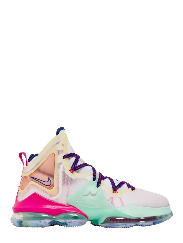 Nike Lebron 19 'valentine's Day' Sneakers - White