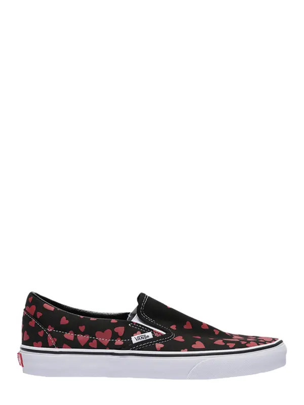 VANS Classic Slip-on Sneakers - Black