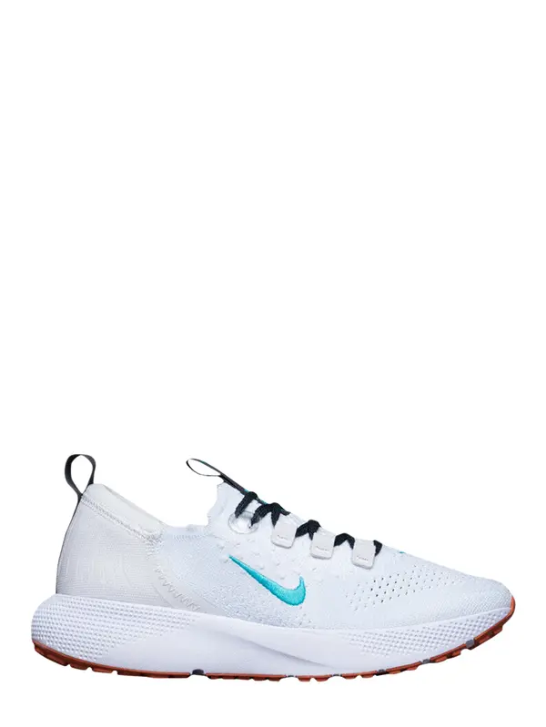 Nike React Escape Run Flyknit - White