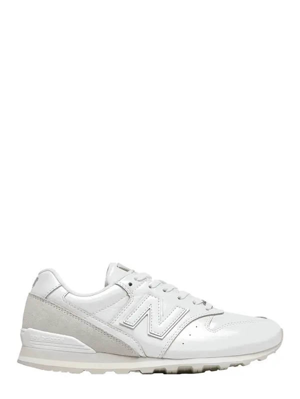 NEW BALANCE 996 Classic Pack Sneakers - White