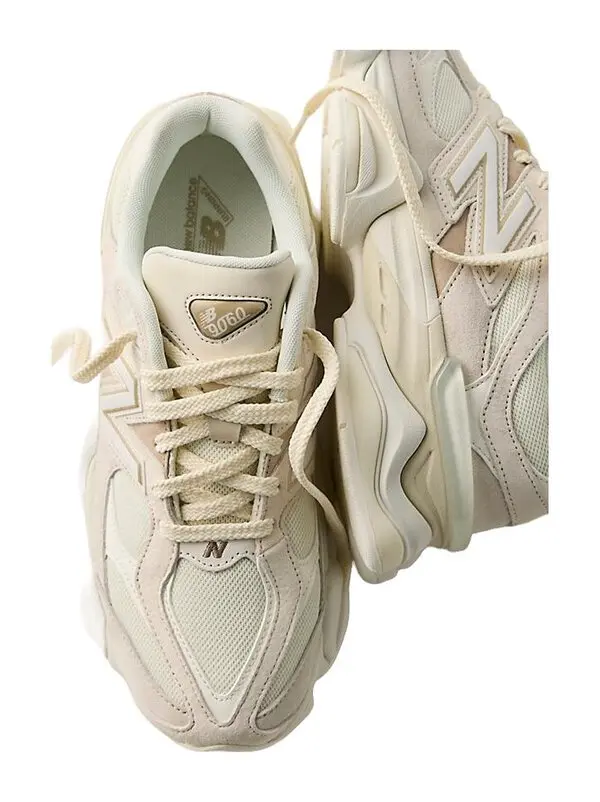 NEW BALANCE 9060 Sneakers - Linen/timberwolf