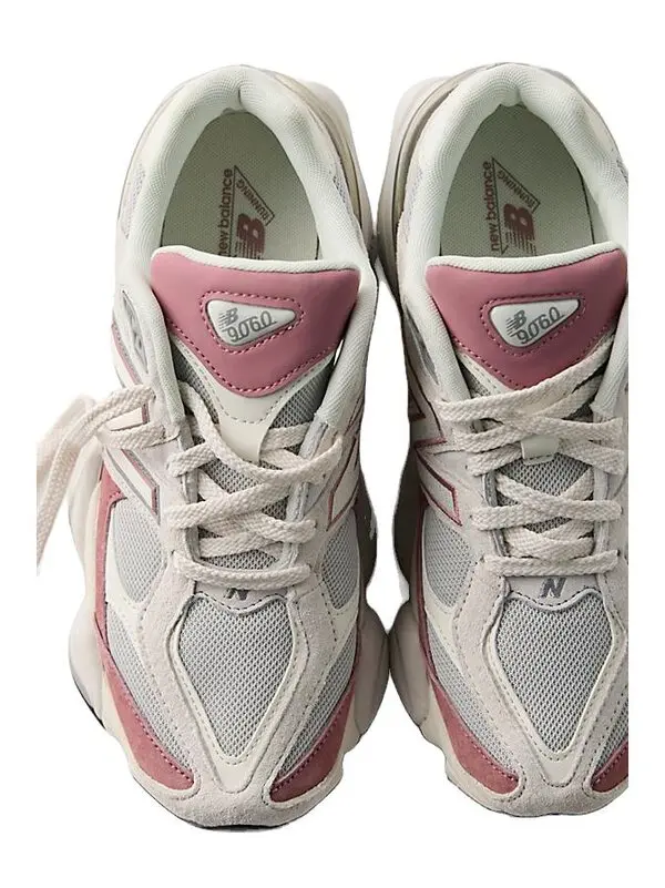 NEW BALANCE 9060 Sneakers - Pink