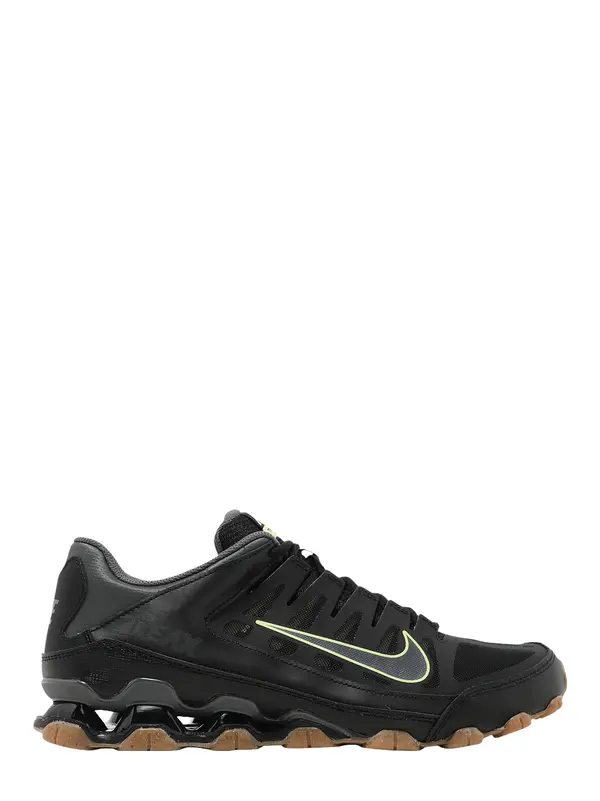 Nike Reax 8 Tr Gum Sneakers - Black