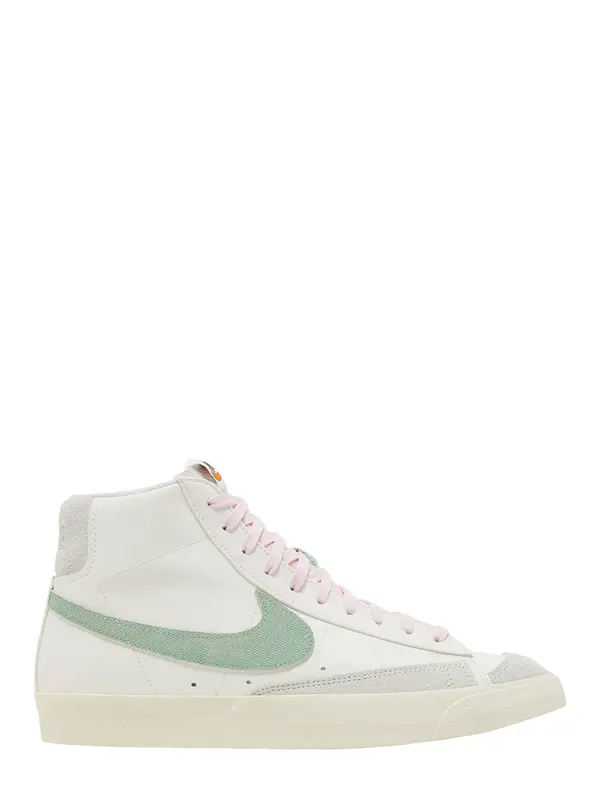 Nike Blazer Mid '77 Premium Sneakers - White