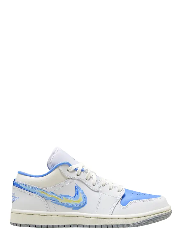 JORDAN 1 Low Se Sneakers - White