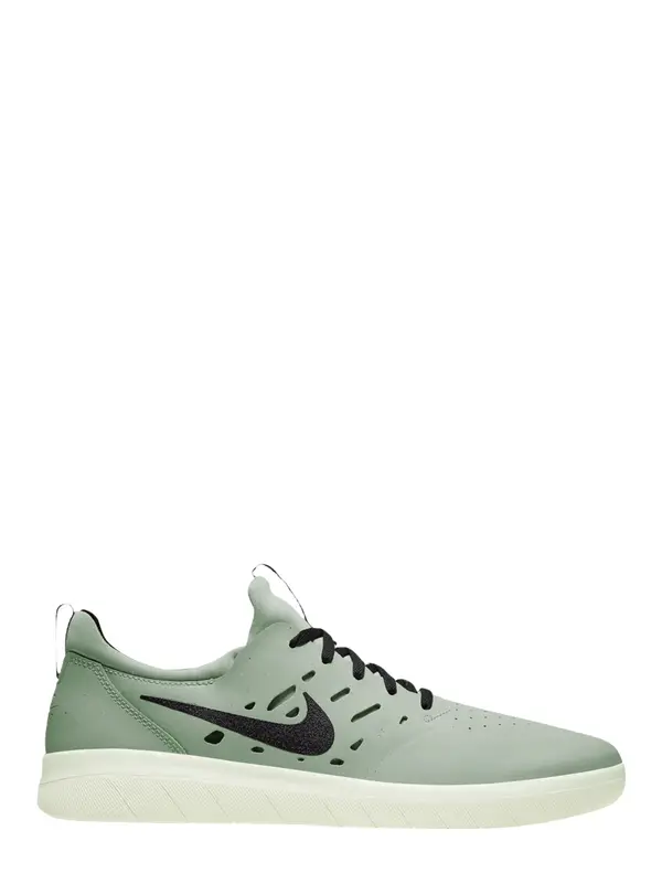 Nike Nyjah Free Sb Sneakers - Green