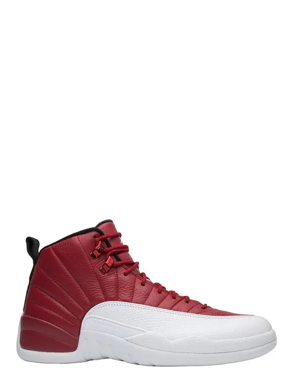 JORDAN Retro Sneakers - Red