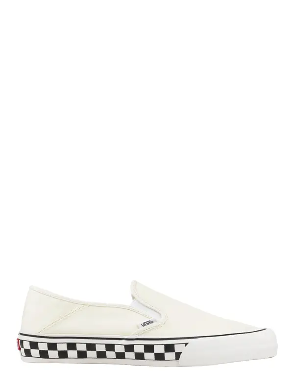 VANS Slip-on Sf Classics Sneakers - White