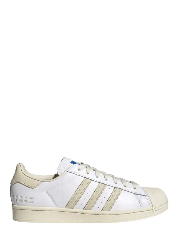 Adidas Superstar 'size Tag' Sneakers - White
