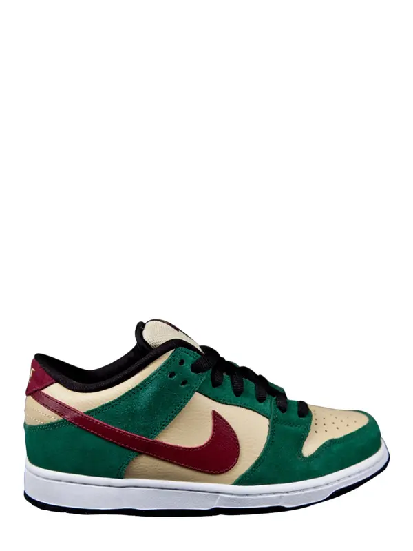 Nike Dunk Low Pro Sb Sneakers - Green