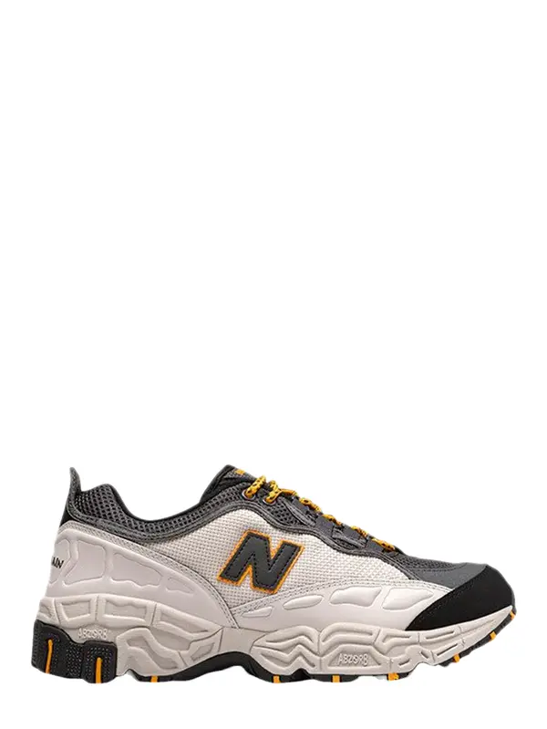 NEW BALANCE 801 Sneakers - Brown