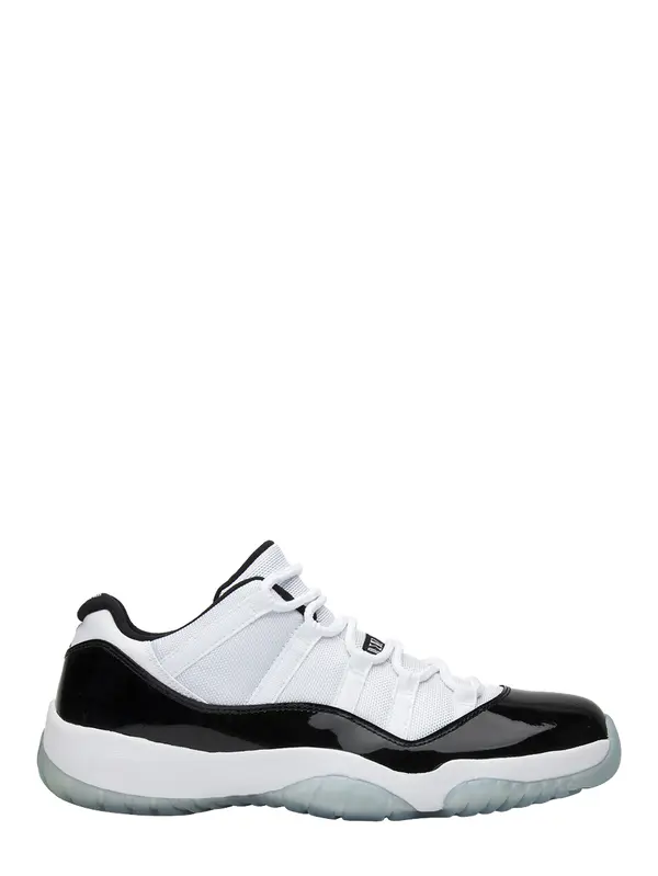 JORDAN Retro Low Sneakers - White