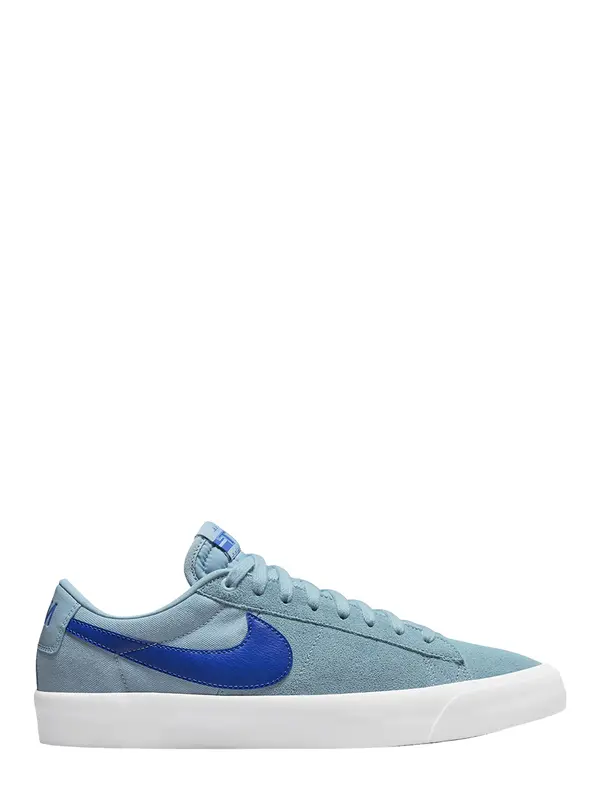 Nike Zoom Blazer Low Pro Gt Sb Sneakers - Blue