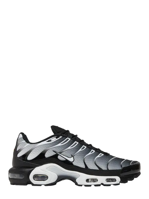Nike Air Max Plus Sneakers - Black