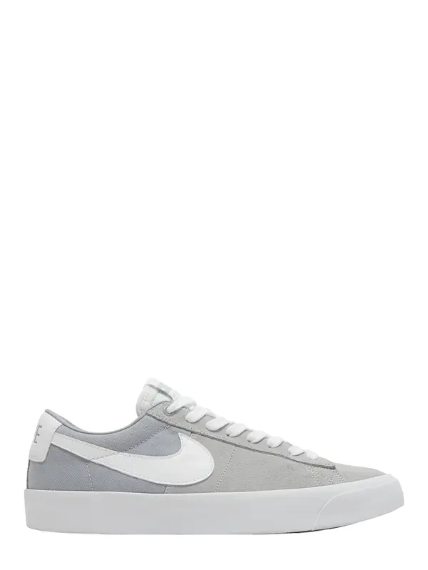 Nike Zoom Blazer Low Pro Gt Sb Sneakers - Grey