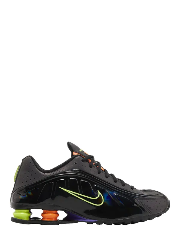Nike Shox R4 Sneakers - Black