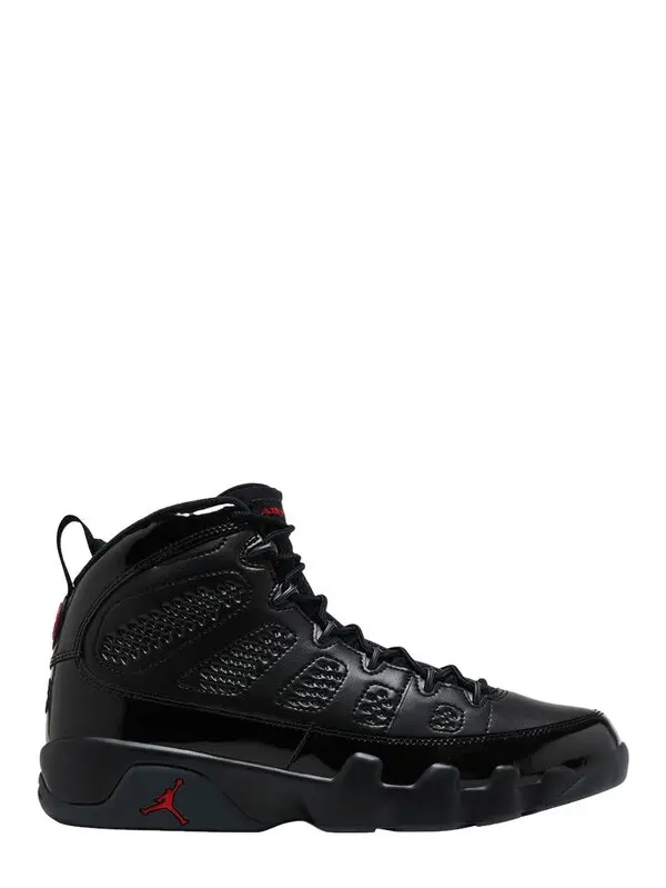 JORDAN Retro Sneakers - Black