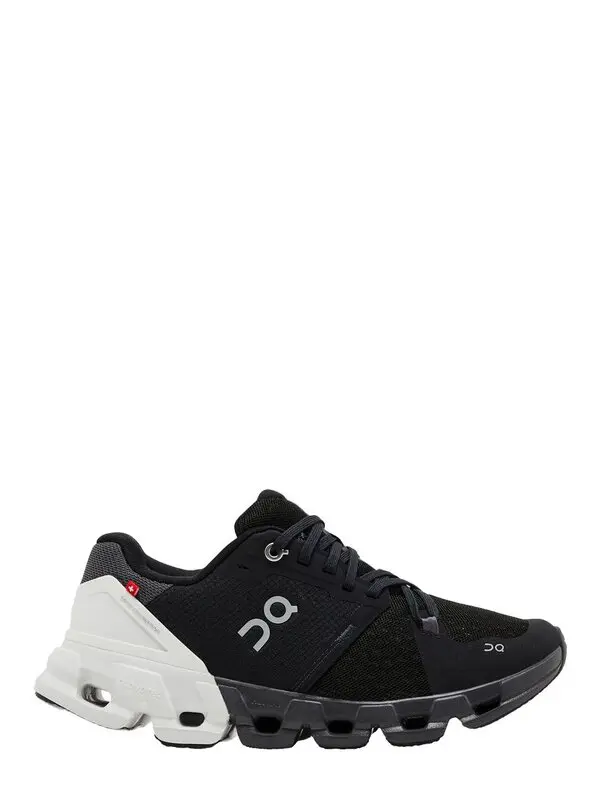 On Cloudflyer 4 Wide Sneakers - Black