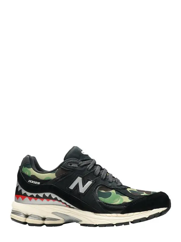 NEW BALANCE Bape X 2002r 'apes Together Strong Camo' Sneaker - Black
