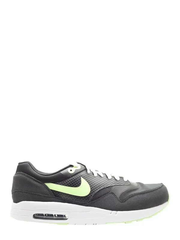 Nike Air Maxim 1 Sneakers - Black