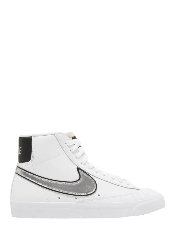 Nike Blazer Mid '77 Essential Sneakers - White
