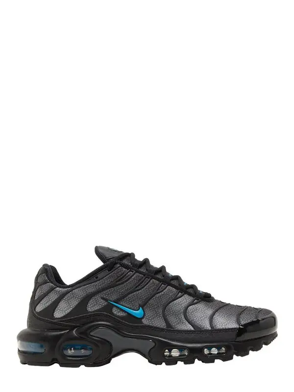 Nike Air Max Plus Sneakers - Black
