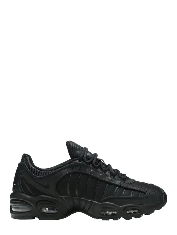 Nike Air Max Tailwind Iv Sneakers - Black