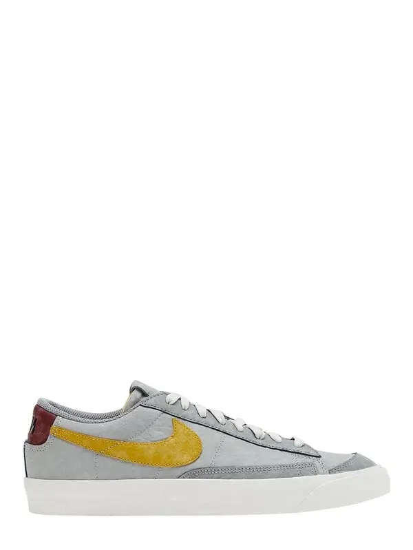 Nike Blazer Low '77 Mismatched Swoosh - Grey