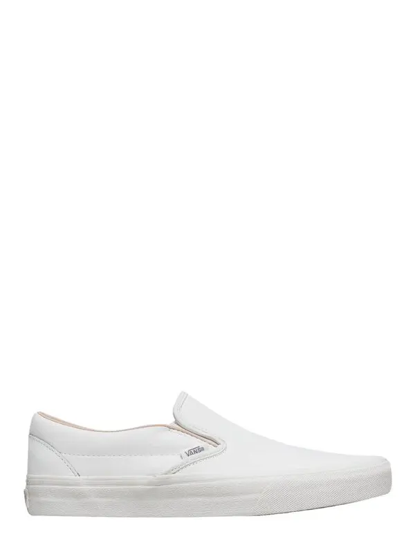 VANS Classic Slip-on In Vansbuck - White