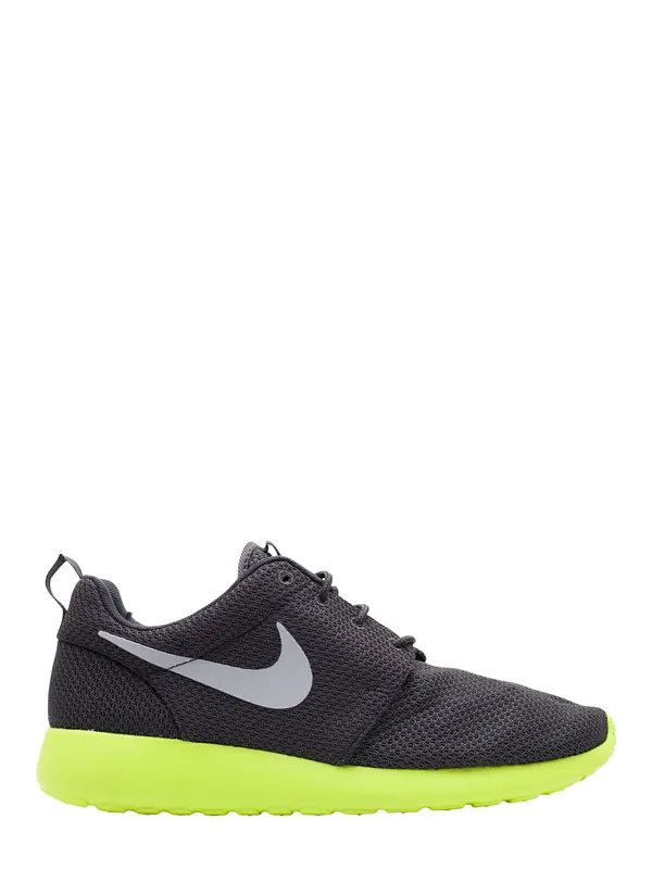 Nike Rosherun Sneakers - Black
