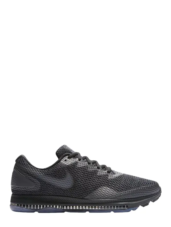 Nike Low Top Athletic Sneakers - Black