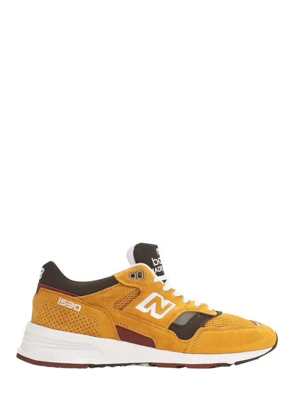 NEW BALANCE 1530 Sneakers - Yellow