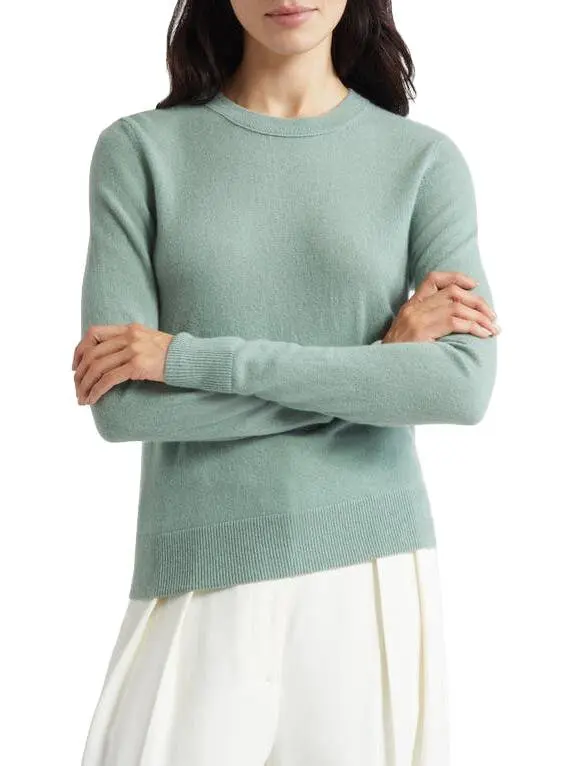 Vince Classic Crewneck Cashmere Sweater - Pistacchio