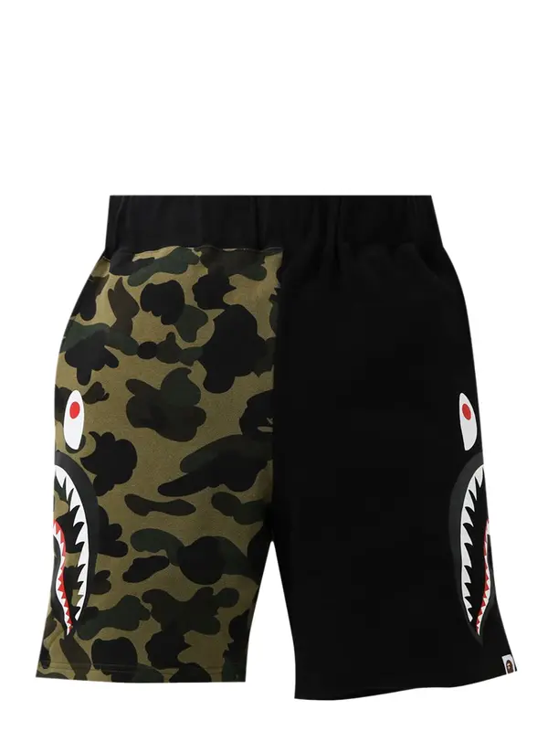 BAPE 1st Camo Half Side Shark Sweat Shorts - Green