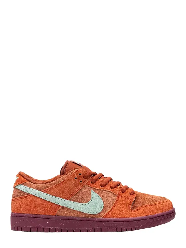 Nike Sb Dunk Low Pro Prm Mystic Red Sneakers - Orange