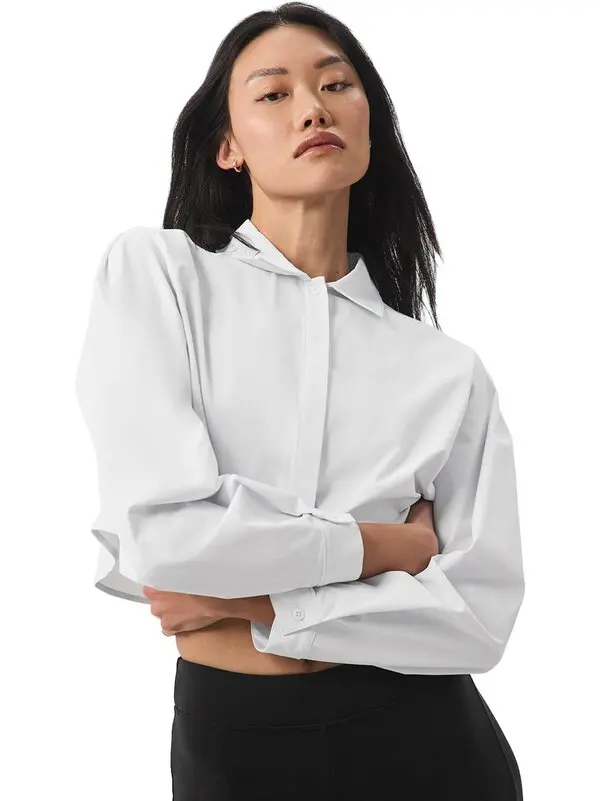 Alo Yoga Cropped Button Up Top - White