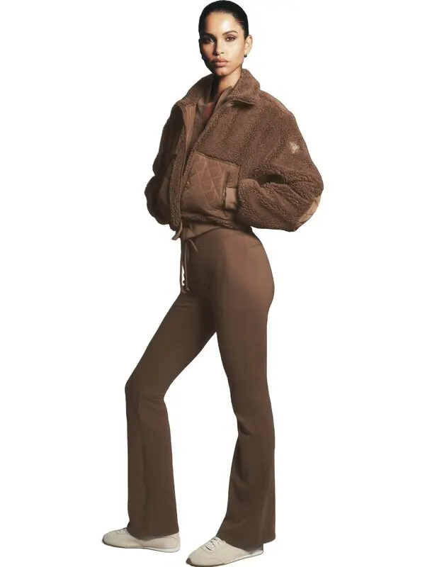 Alo Yoga Sway Bootcut Sweatpant - Java Brown