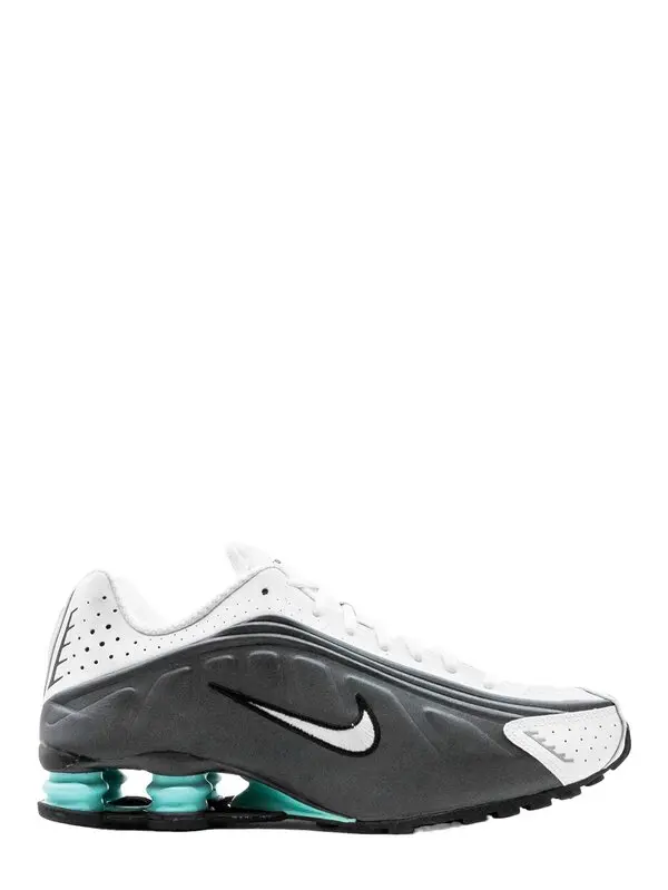 Nike Shox R4 Sneakers - White