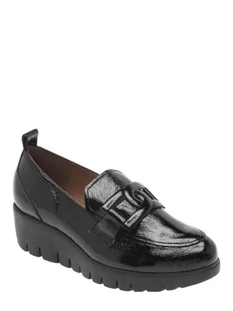 WONDERS Lug Platform Wedge Loafer - Textured Black Patent