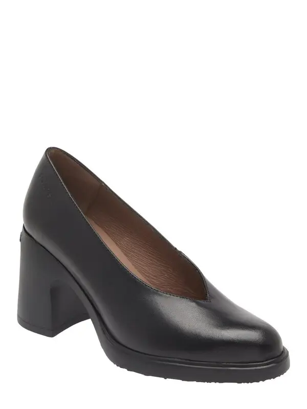 WONDERS Block Heel Pump - Black Leather