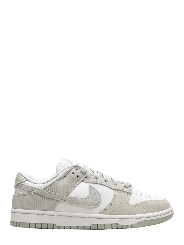 Nike Dunk Low Corduroy Sneakers - Grey