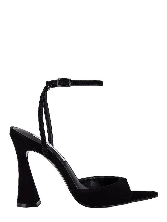 Steve Madden Beki Heel - Black Nubuck