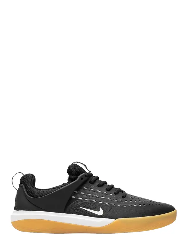 Nike Sb Zoom Nyjah 3 Sneakers - Black