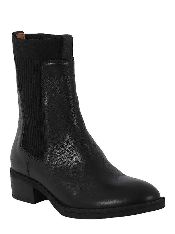 KENNETH COLE Bernadette Chelsea Boots - Black Leather