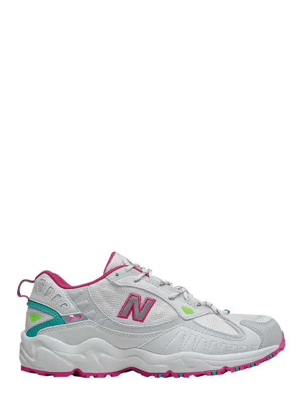 NEW BALANCE 703 Hi-pink Sneakers - White