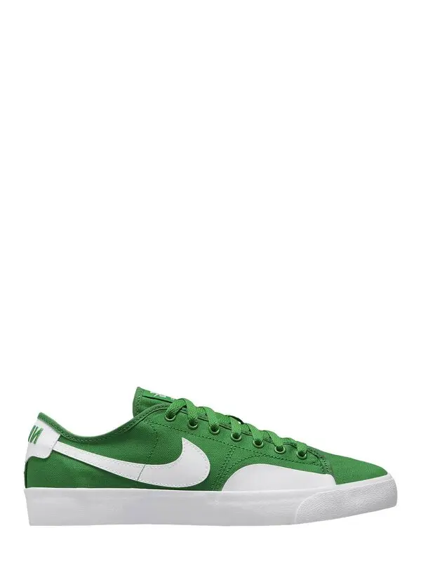 Nike Blazer Court Sb Sneakers - Green