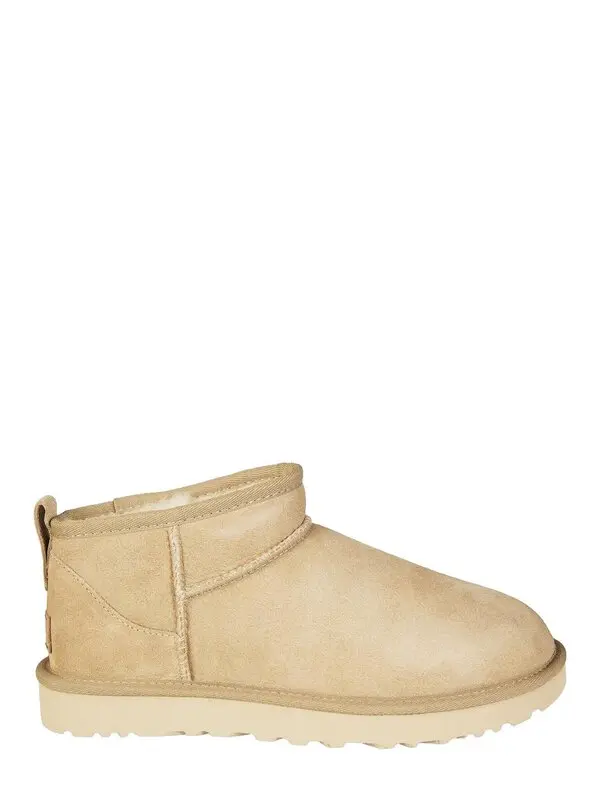 UGG Boots - Beige
