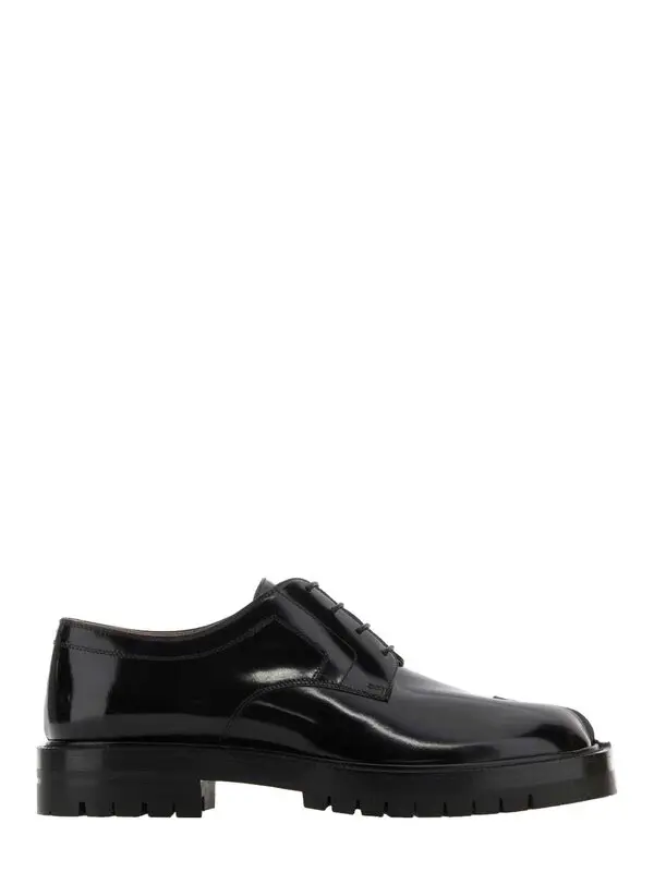 MAISON MARGIELA Brogue Shoes - Black