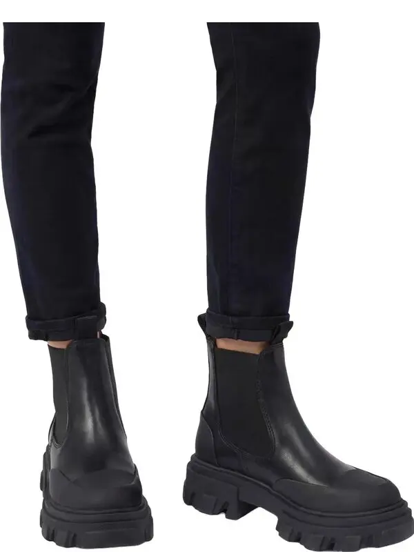 GANNI Chelsea Boots - Black
