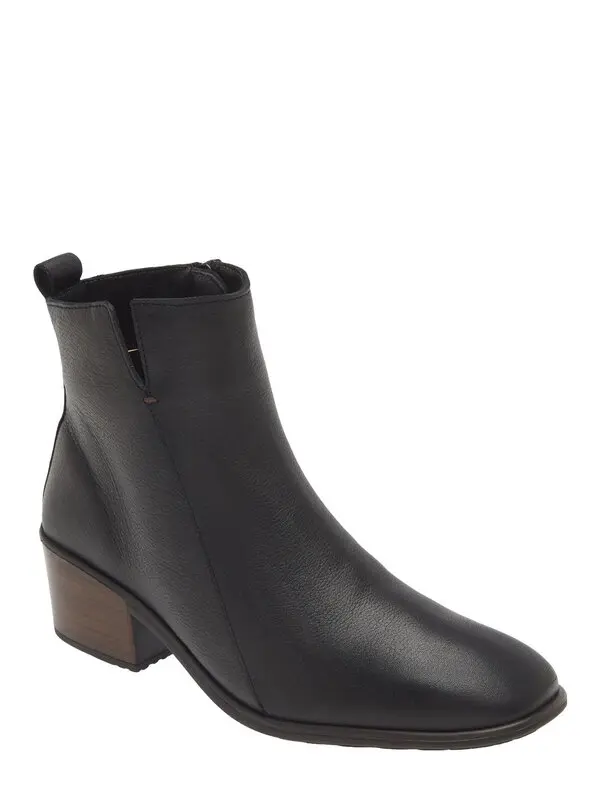 Naot Ethic Bootie - Soft Black Leather